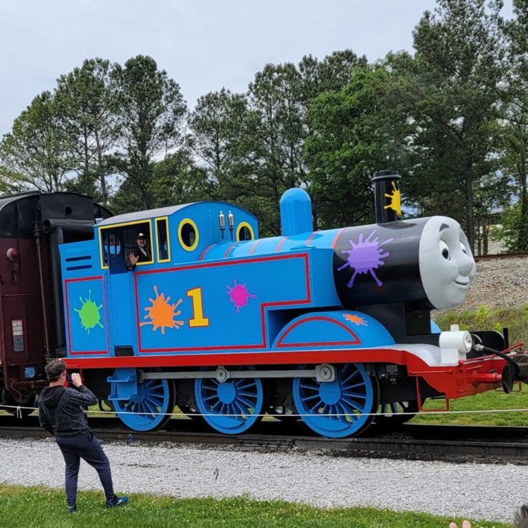 Climb Aboard the Tennessee Valley Railroad Museum with Kids - Rocket ...